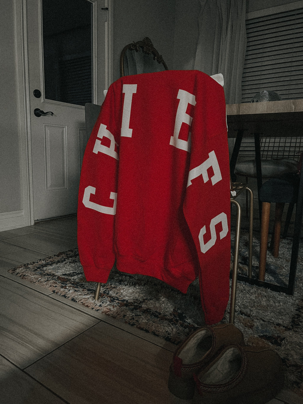 varsity kc chiefs style crew – Banks & Co.